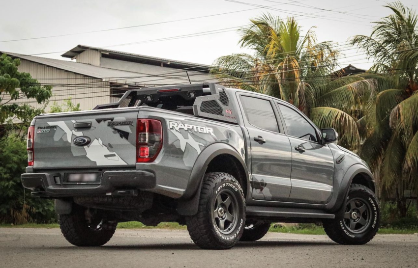 FORD RANGER RAPTER - フォーバイフォーエンジニアリングサービス : 4x4 Engineering Service