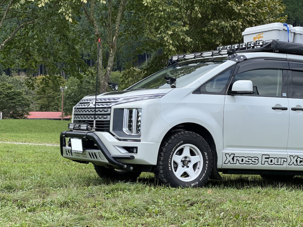 DELICA D5 - フォーバイフォーエンジニアリングサービス : 4x4 Engineering Service