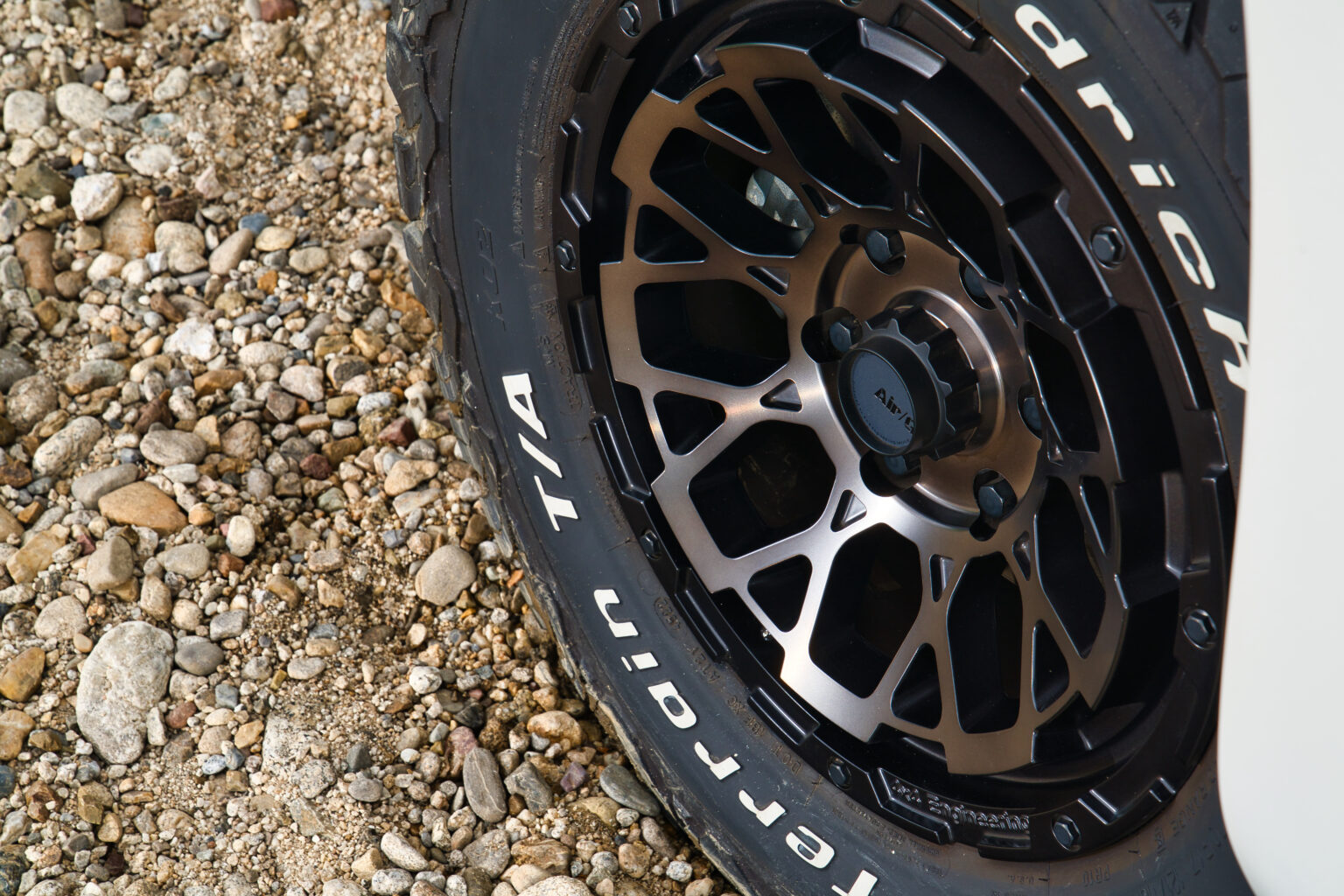 Air/G Rocks GhostEdition(ゴーストエディション)発売中！ - フォーバイフォーエンジニアリングサービス : 4x4 ...