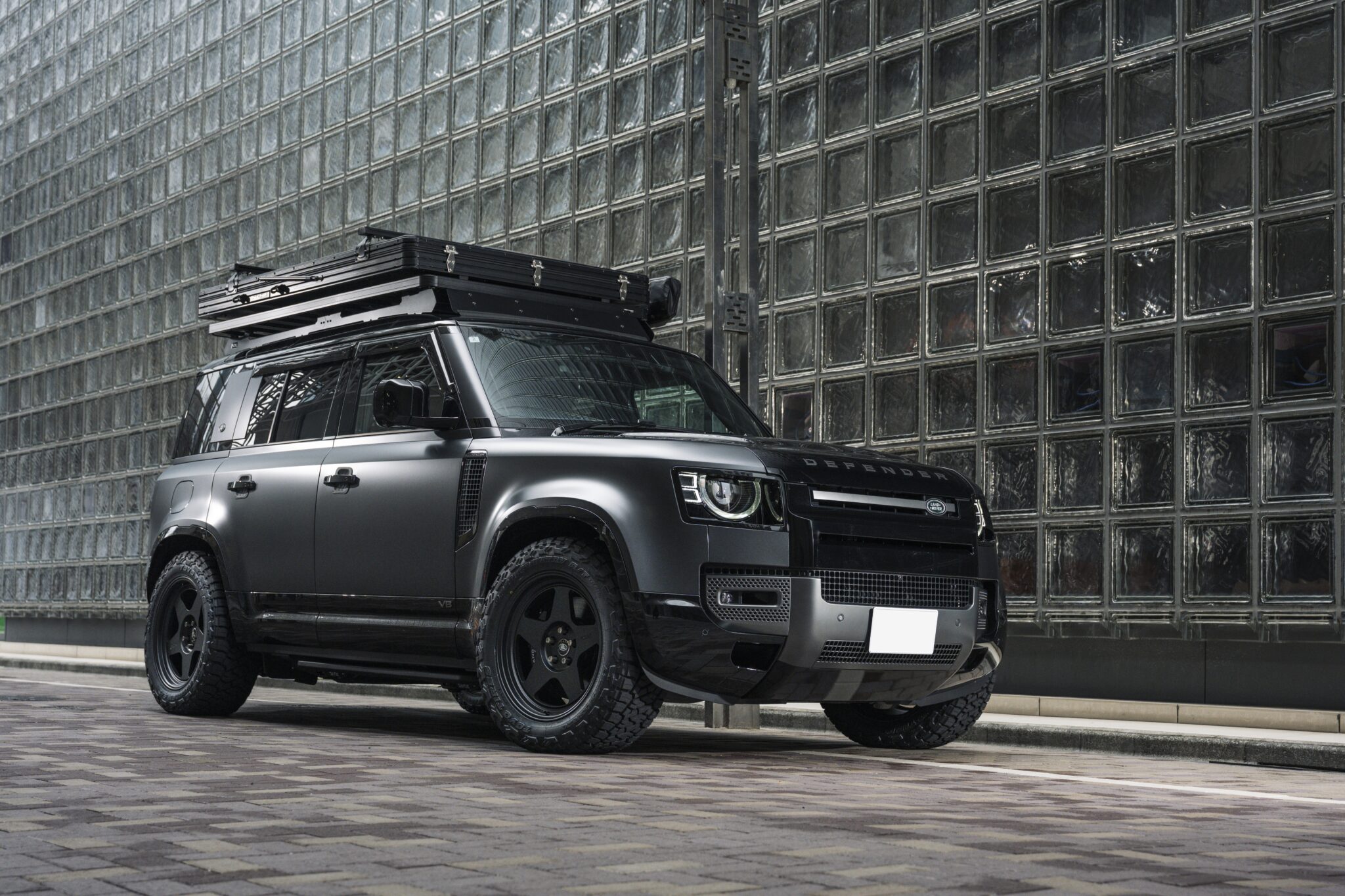 RANDLOVER DEFENDER - フォーバイフォーエンジニアリングサービス : 4x4 Engineering Service